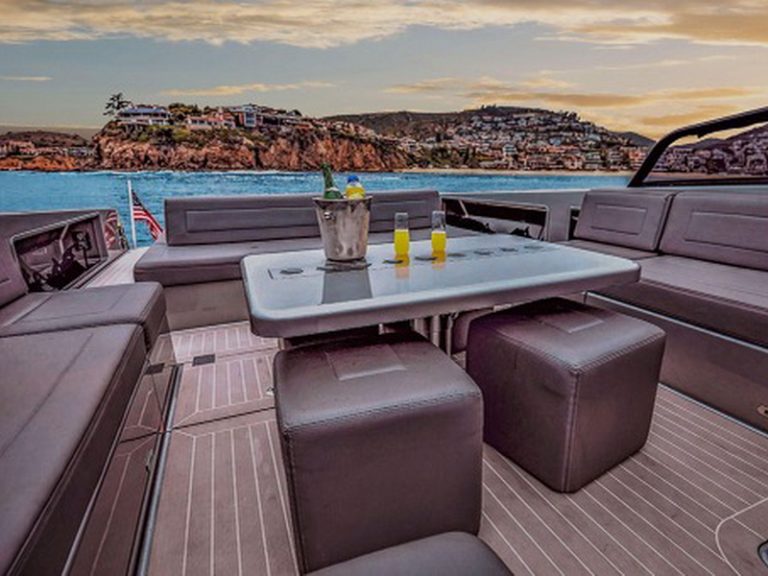 Van Dutch 55 Super | OnBoat Inc